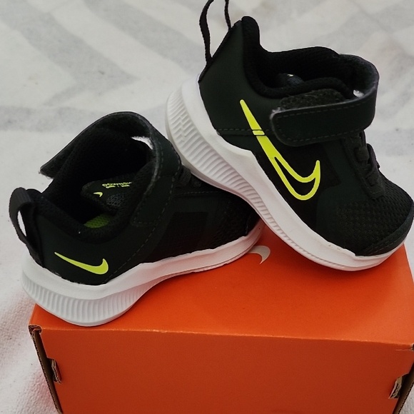 Nike | Shoes | Nike Downshifter 1 Babytoddler Shoes Size 3c Like New ...